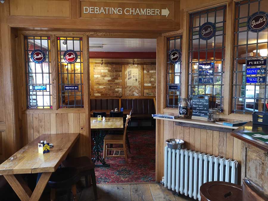 Visit the Bricklayers Arms, Shrewsbury - A Taphouse by Joule's Brewery