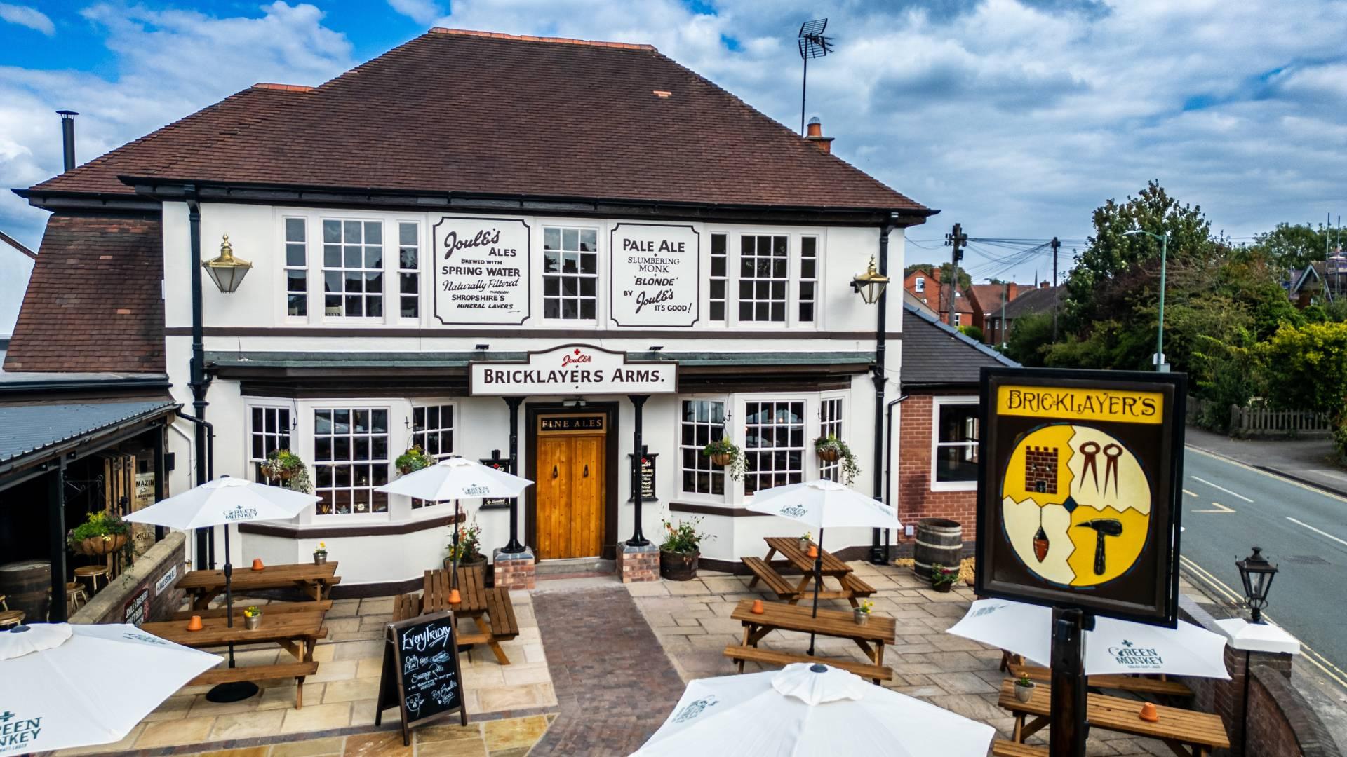 Bricklayers Arms – Joule's Brewery